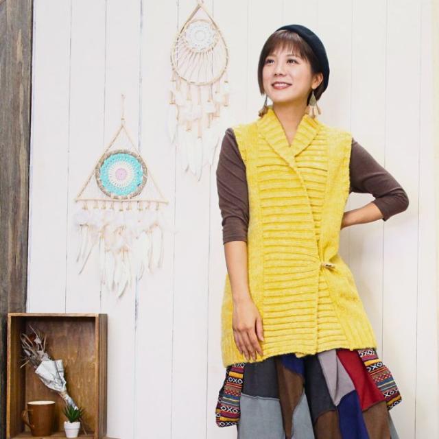 【メール便不可】 アウター 秋冬 レディース ！リブネックニットベスト 2025年秋冬