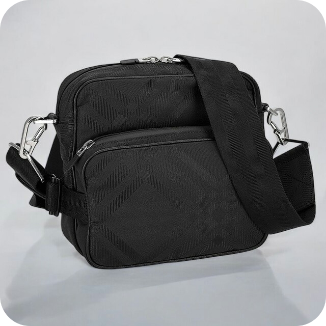 バ−バリ− ショルダーバッグ メンズ ブランド BURBERRY 8085380 ブラック