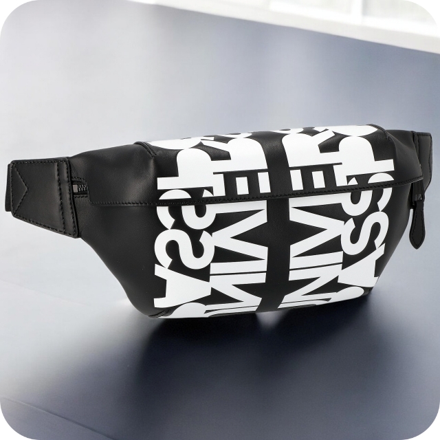 バ−バリ− ボディバッグ メンズ ブランド BURBERRY 8051849 ブラック/ホワイト