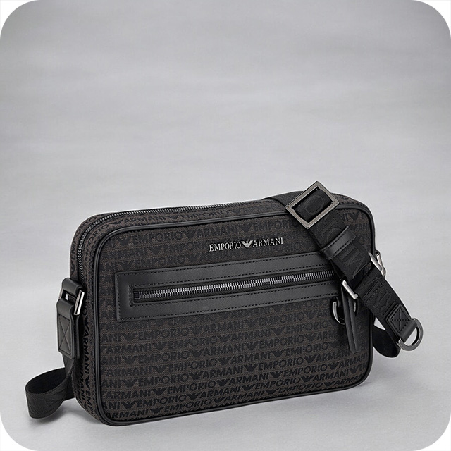 エンポリオ・アルマーニ ショルダーバッグ メンズ ブランド EMPORIO ARMANI EM001210-AF13823 ブラック