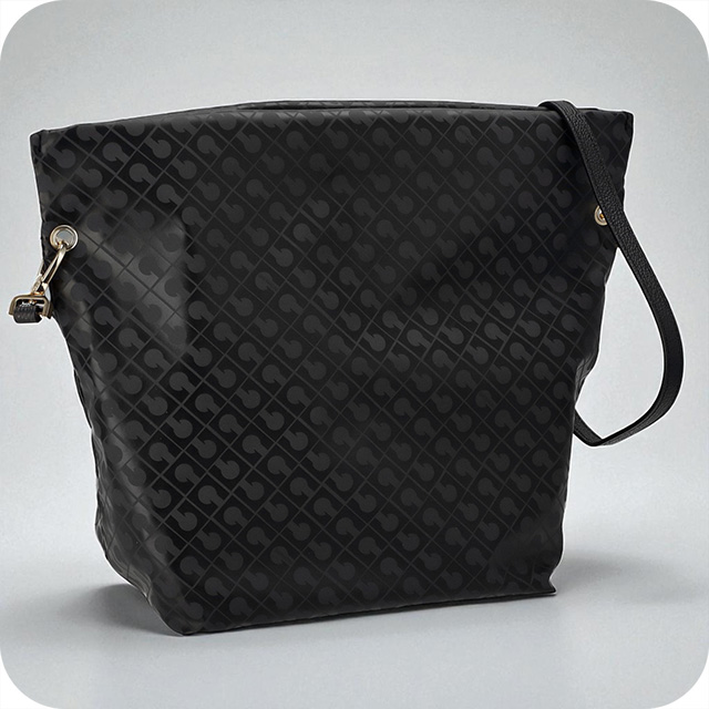 ゲラルディーニ ショルダーバッグ レディース ブランド GHERARDINI GH0311 EXCAL ブラック 斜めがけ 高級 おしゃれ プレゼント 女性 実用的 かわいい