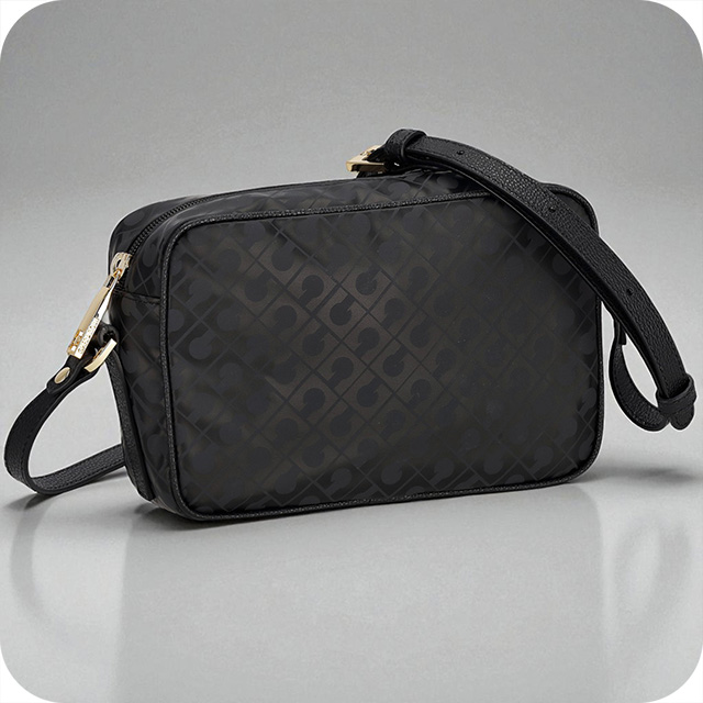 ゲラルディーニ ショルダーバッグ レディース ブランド GHERARDINI GH2416 EXCAL ブラック 斜めがけ 高級 おしゃれ プレゼント 女性 実用的 かわいい