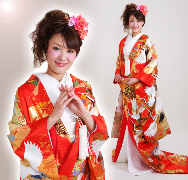 打掛 レンタル 色打掛 赤色 垣根に草花鶴 NT-711 送料無料