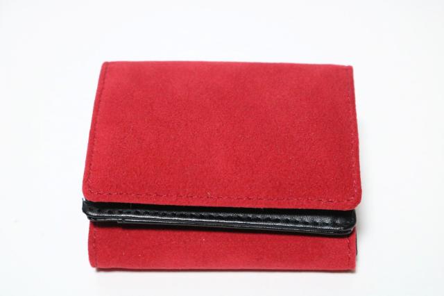 【Maturi マトゥーリ】 アルカンターラ ピスタシリーズ 三つ折り ミニ財布 ギフト MR-103 RD/BLAKC 定価38500円