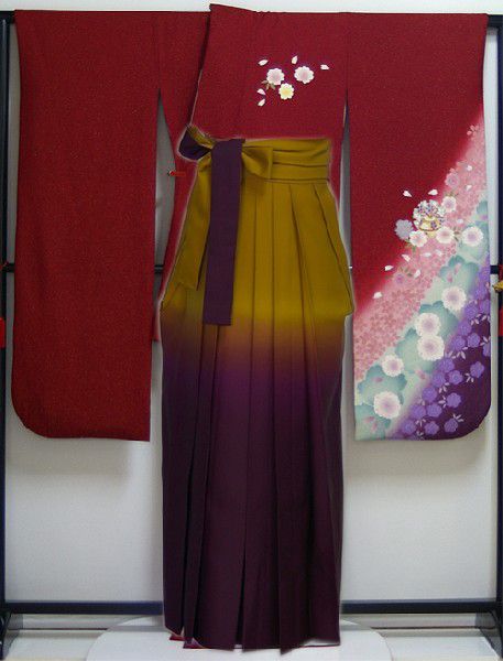 袴＋振袖レンタル　3泊４日 肌着・足袋までついたフルセットレンタル[往復送料無料] 袴＋振袖レンタル 3泊4日 肌着・足袋までついたフルセットレンタル[