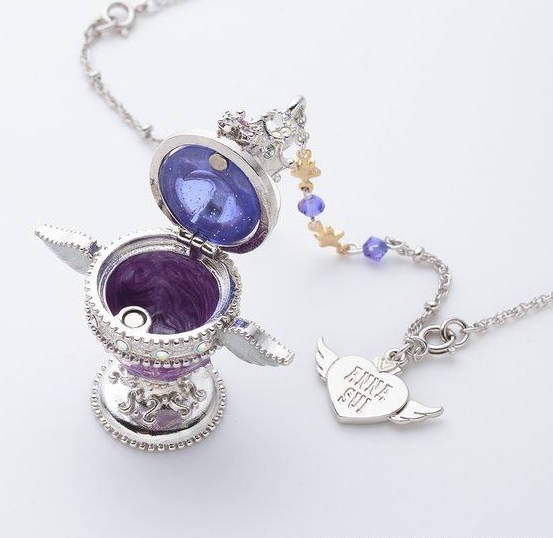 【新品】【即納】劇場版「美少女戦士セーラームーンEternal」×ANNA SUI 伝説の聖杯 ペンダント アナスイ ネックレス コスプレ 武内直子