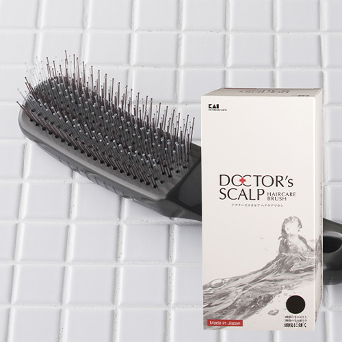 【単品送料込】貝印 ドクターズスカルプ(DOCTORS SCALP) ヘアケアブラシ ブラック 男女兼用 シャンプーブラシ Kaijirusi
