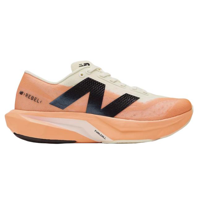 【23.5cmのみ】New Balance（ニューバランス）FuelCell Rebel v4（WFCXCC4B）ランニングシューズ マラソン ジョギング スポーツ B相当 レディース