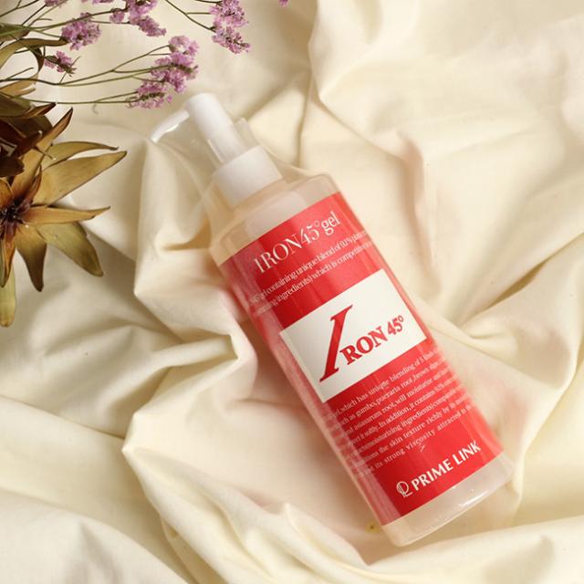 IRON45° ジェル 500ml(ジェル オールインワンジェル オールインワン 美容ジェル 植物エキス 全身ジェル 顔用ジェル 化粧水 乳液 クリーム 基礎化粧品 スキンケア 保湿ジェル 保湿 潤い 植物性 肌 頭皮 頭皮マッサージ 耳 洗顔後) 即納