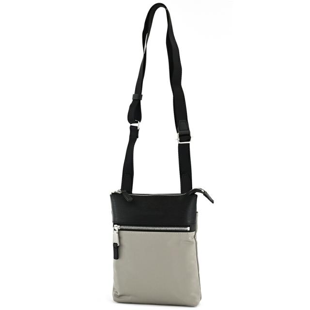 カルバンクライン バッグ ミニショルダーバッグ 縦型 灰(グレー) CK   809121 メンズ 紳士 ギフト 定番 彼氏 彼女 プレゼント