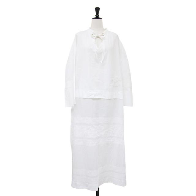 INSCRIRE アンスクリア ワンピース ホワイト 白 サイズ:FREE / エンブロイダリー ワンピース / マキシ丈 刺繍 スリット リボン コットン / 日本製 / トップス ドレス【レディース】【中古】【K4404】