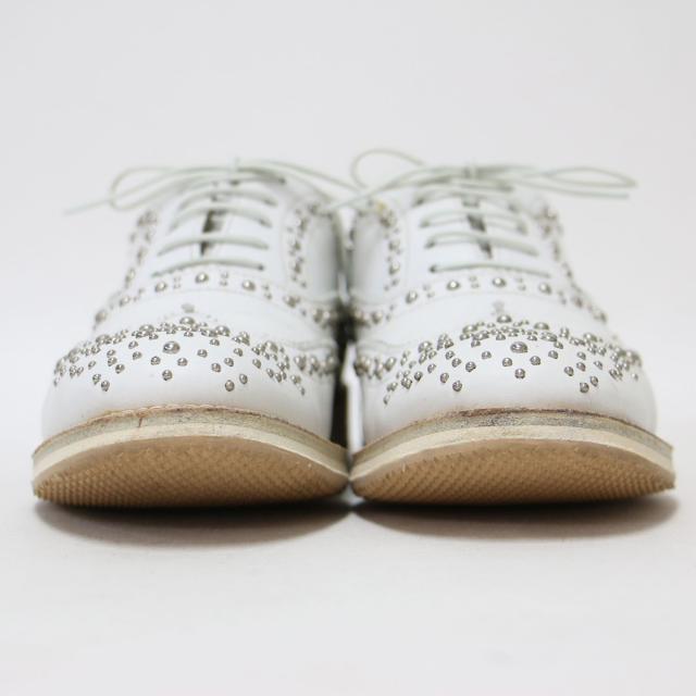 Churchs チャーチ シューズ ホワイト 白 サイズ:35.5(22.5cm) / バーウッド メット ウィングチップ レースアップ シューズ / BURWOOD MET / ドレスシューズ スタッズ付き / カーフレザー / イタリア製 / ブランド 靴【レディース】【中古】【K4510】