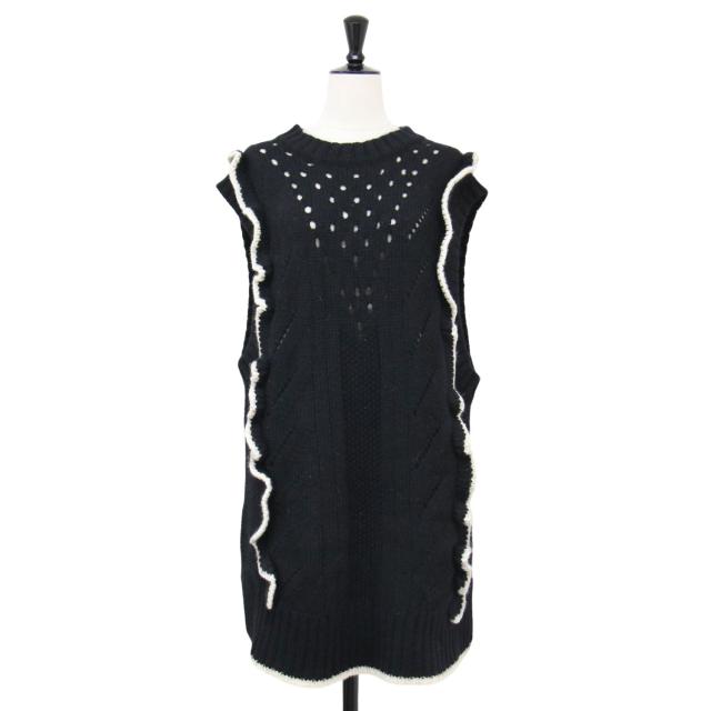 Ritto リット ベスト ブラック ホワイト 黒白 サイズ:FREE | 22秋冬 フリンジ ジレ / ベスト | ニット ロング クルーネック フリル 透かし編み ウール | トップス【レディース】【中古】【K4534】