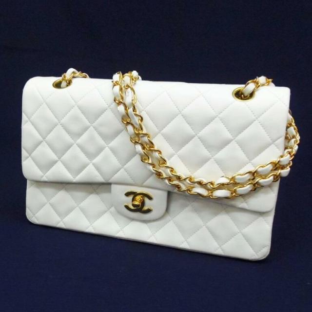 シャネル CHANEL チェーンショルダーバッグ マトラッセWフラップ G金具 白(62408)