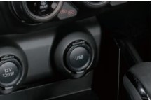 SUZUKI スズキ 純正 SWIFT スイフト USBソケット [2016.12〜仕様変更][ 39105-52R00-5PK ]の通販は ...