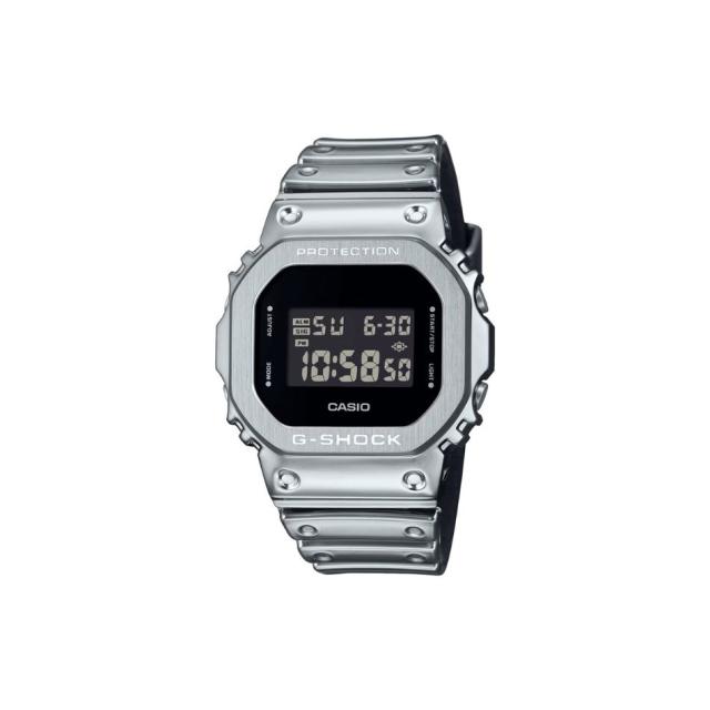 【新品】CASIO カシオ 腕時計 G-SHOCK FINE LLIC SERIES GM-5600YM-8JF シルバー