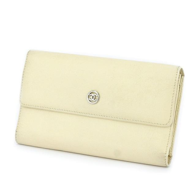 【X'masセール★30%OFF】シャネル CHANEL 長財布ココボタン オールドシャネル ホワイト 白 シルバー レディース 中古