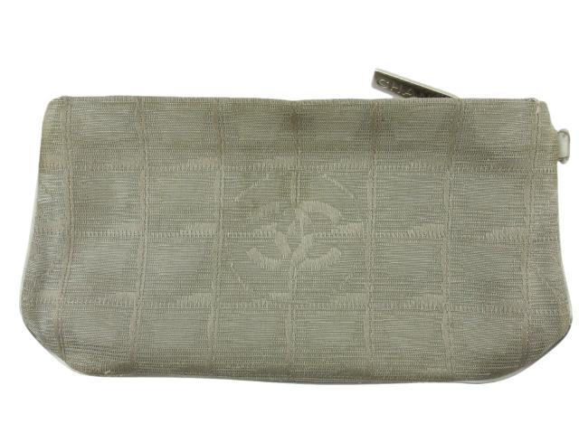 【X'masセール★30%OFF】シャネル CHANEL ポーチニュートラベルライン オールドシャネル グレー 灰色 シルバー レディース 中古