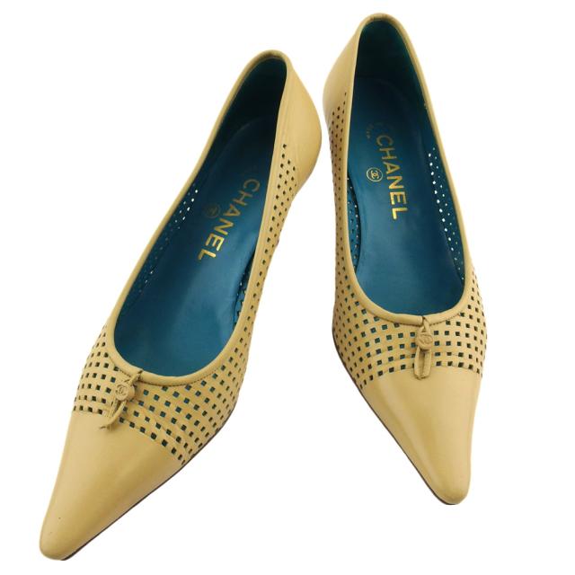 【BIGお買い物ラリー★30%OFFセール中】シャネル CHANEL パンプスパンチング ♯35ハーフC ココマーク ベージュ レディース 中古