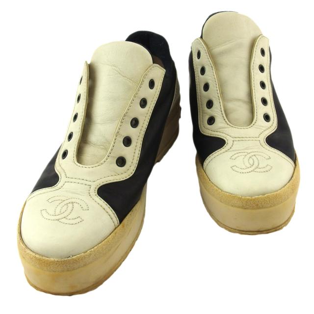 【BIGお買い物ラリー★30%OFFセール中】シャネル CHANEL スニーカーココマーク ♯36 ローカット ベージュ ブラック レディース 中古