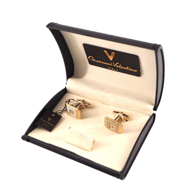 【BIGお買い物ラリー★30%OFFセール中】カフス ゴールド×シルバー レディース 中古