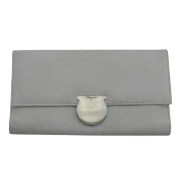 【BIGお買い物ラリー★30%OFFセール中】サルヴァトーレフェラガモ Salvatore Ferragamo 長財布 シルバー金具 ホワイト レディース 中古