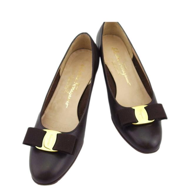 【BIGお買い物ラリー★30%OFFセール中】サルヴァトーレフェラガモ Salvatore Ferragamo パンプスヴァラリボン ♯5ハーフB ラウンドトゥ ブラウン レディース 中古
