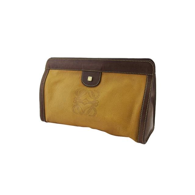 【X'masセール★30%OFF】ロエベ LOEWE クラッチバッグアナグラム ベージュ ブラウン ゴールド レディース 中古