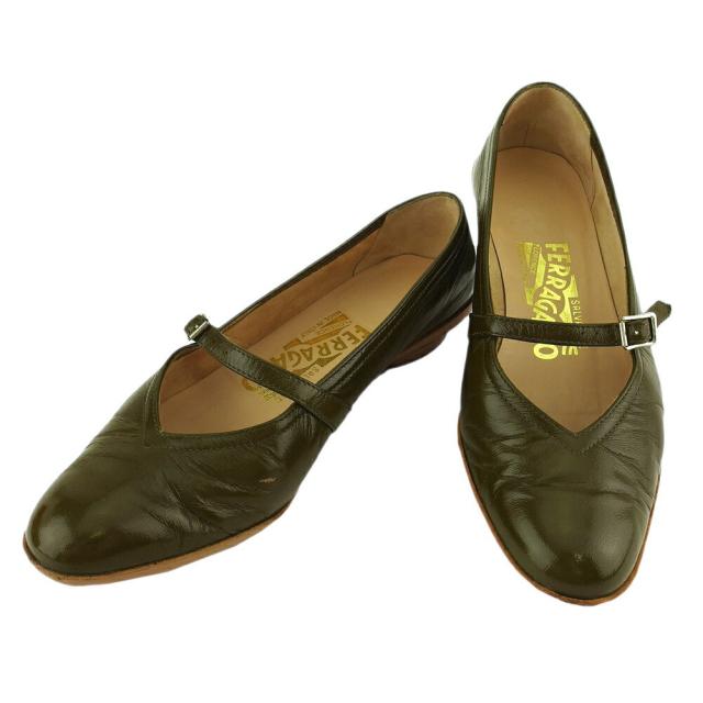 【BIGお買い物ラリー★30%OFFセール中】サルヴァトーレフェラガモ Salvatore Ferragamo パンプスVカット ♯4ハーフC ストラップ グリーン ベージュ シルバー レディース 中古