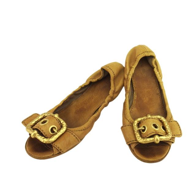 【X'masセール★30%OFF】ミュウミュウ MIUMIU パンプスベルトデザイン オープントゥ バレエ ベージュ ゴールド レディース 中古