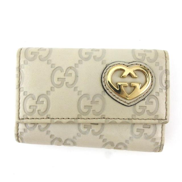【BIGお買い物ラリー★30%OFFセール中】グッチ GUCCI キーケースグッチシマ ラブリーハート ベージュ グレー 灰色 ゴールド レディース 中古
