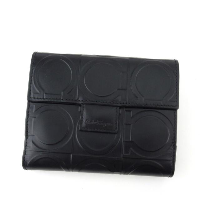 【BIGお買い物ラリー★30%OFFセール中】サルヴァトーレフェラガモ Salvatore Ferragamo 二つ折り財布ガンチーニ柄 ブラック レディース 中古