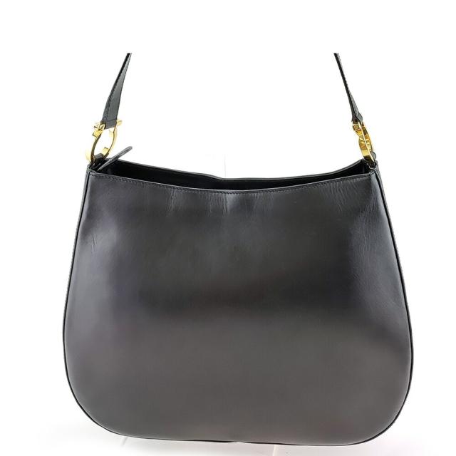 【BIGお買い物ラリー★30%OFFセール中】サルヴァトーレフェラガモ Salvatore Ferragamo ショルダーバッグガンチーニ ブラック ゴールド レディース 中古