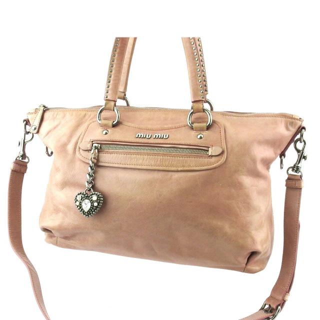 【BIGお買い物ラリー★30%OFFセール中】ミュウミュウ MIUMIU ショルダーバッグハートチャーム ピンク ベージュ シルバー レディース 中古