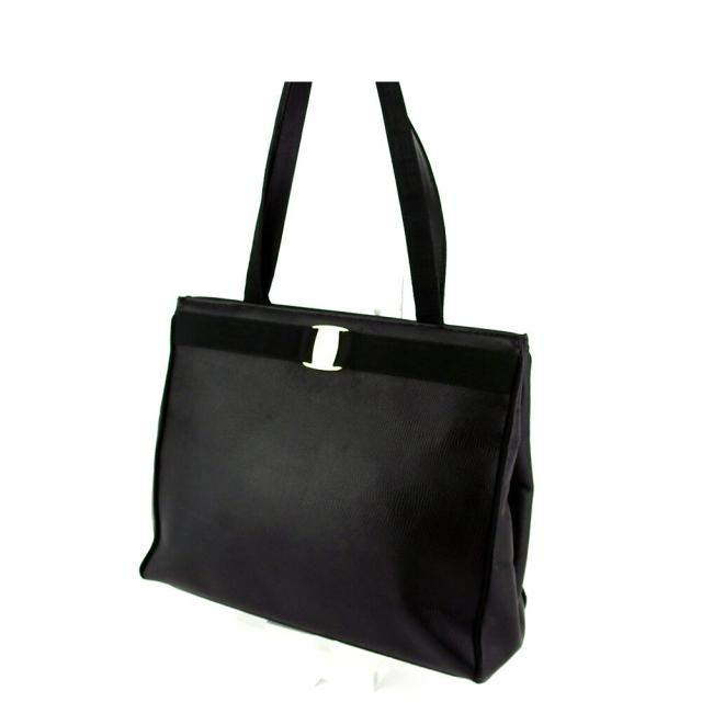 【BIGお買い物ラリー★30%OFFセール中】サルヴァトーレフェラガモ Salvatore Ferragamo トートバッグヴァラ リザード調 ブラック ゴールド レディース 中古