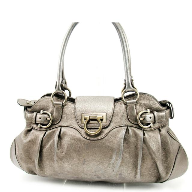 【BIGお買い物ラリー★30%OFFセール中】サルヴァトーレフェラガモ Salvatore Ferragamo ショルダーバッグガンチーニ シルバー レディース 中古
