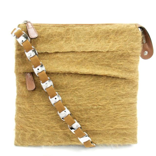 【BIGお買い物ラリー★30%OFFセール中】サルヴァトーレフェラガモ Salvatore Ferragamo ショルダーバッグヴァラ金具 ブラウン レディース 中古