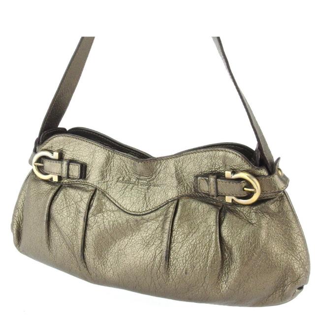 【BIGお買い物ラリー★30%OFFセール中】サルヴァトーレフェラガモ Salvatore Ferragamo ショルダーバッグガンチーニ ゴールド ブラウン系 レディース 中古