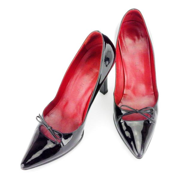 【BIGお買い物ラリー★30%OFFセール中】セリーヌ CELINE パンプスリボン ♯38C ポインテッドトゥ ブラック レディース 中古