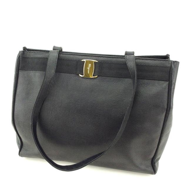 【BIGお買い物ラリー★30%OFFセール中】サルヴァトーレフェラガモ Salvatore Ferragamo トートバッグヴァラ リザード調 ブラック ゴールド レディース 中古