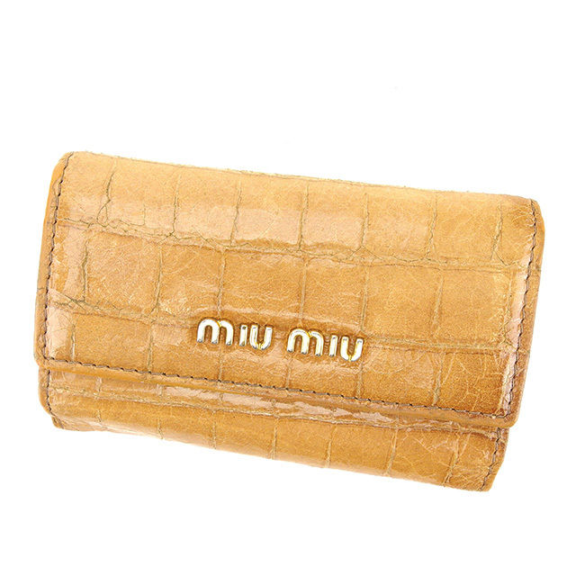 【X'masセール★30%OFF】ミュウミュウ MIUMIU キーケースクロコダイル型押し ライトブラウン×ブラウン×ゴールド レディース 中古