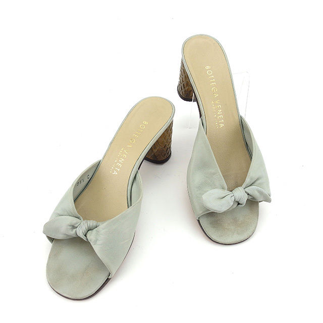 【BIGお買い物ラリー★30%OFFセール中】ボッテガヴェネタ BOTTEGAVENETA ミュールリボンモチーフ ♯35ハーフC イントレチャートヒール ライトグリーン系 レディース 中古