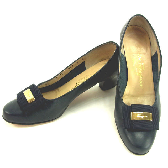 【BIGお買い物ラリー★30%OFFセール中】サルヴァトーレフェラガモ Salvatore Ferragamo パンプスヴァラ金具 ネイビー レディース 中古