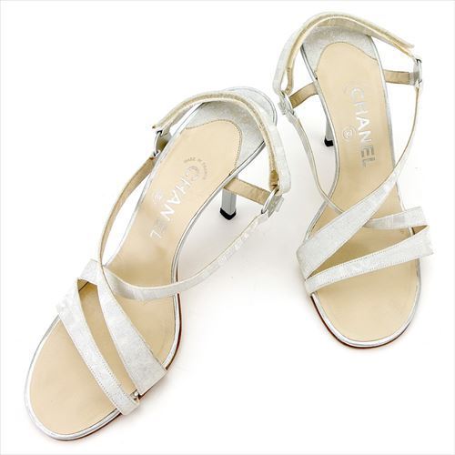 【X'masセール★30%OFF】シャネル CHANEL サンダルニュートラベルライン ♯39 クロスデザイン グレー 灰色 シルバー レディース 中古