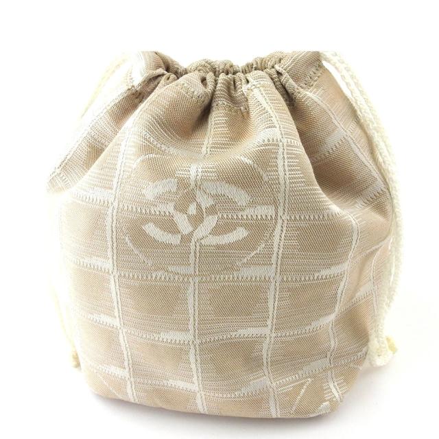 【BIGお買い物ラリー★30%OFFセール中】シャネル CHANEL ポーチニュートラベルライン ベージュ 中古