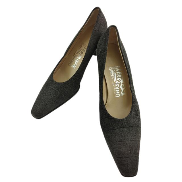 【BIGお買い物ラリー★30%OFFセール中】サルヴァトーレフェラガモ Salvatore Ferragamo パンプスクロコ調 ♯7B スクエアトゥ グレー 灰色 ブラック 中古