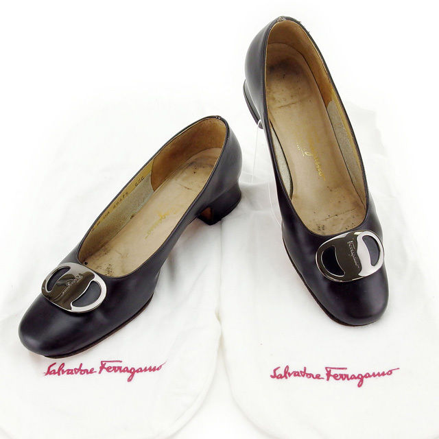 【BIGお買い物ラリー★30%OFFセール中】サルヴァトーレフェラガモ Salvatore Ferragamo パンプスヴァラ金具 ♯6ハーフC スクエアトゥ ダークブラック×ブラックシルバー レディース 中古