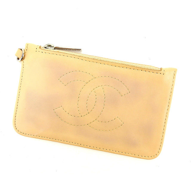 【X'masセール★30%OFF】シャネル CHANEL ケースココマーク ベージュ×シルバー レディース 中古