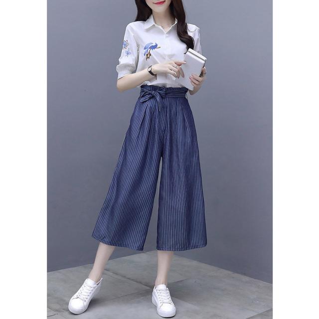 LAZA トップス 2点上下セット きれいめ シャツ花柄 刺しゅう パンツ 七分丈 ボトムス