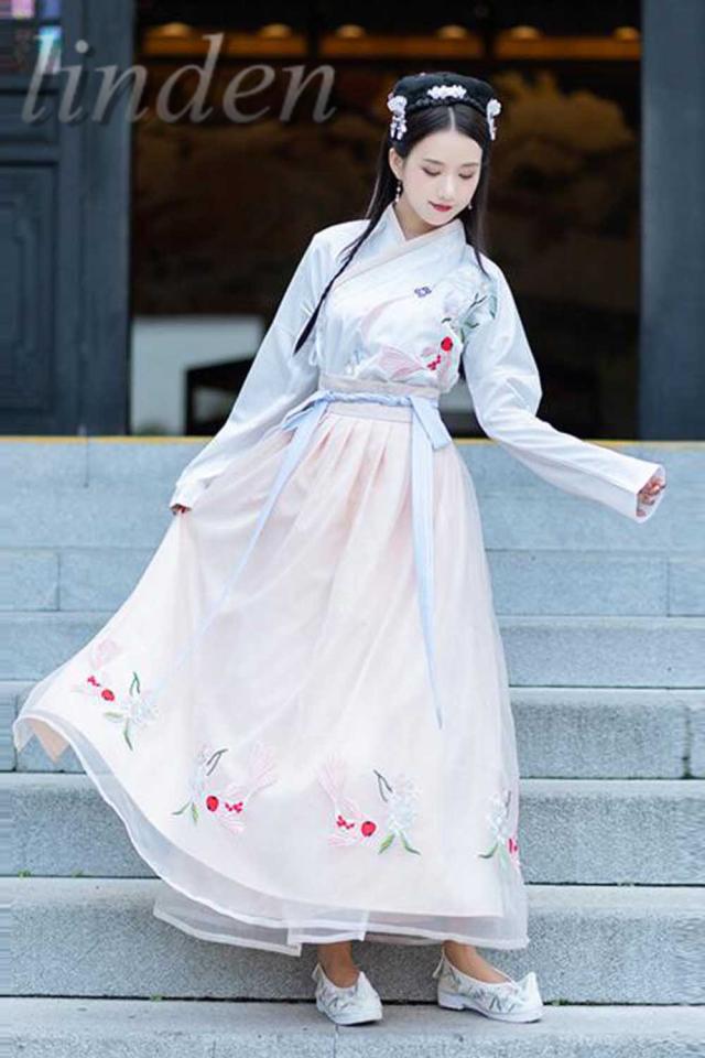 新元号 令和 記念 漢服 唐装 漢元素 仙女服 刺繍 女性 女の子  スカート コス服 中華服 写真撮影 古風 レディースコスプレ 仮装 学園祭 おしゃれ 2点セット 新元号 令和 記念 漢服 唐装 漢元素 仙女服 刺繍 女の子 スカート コス